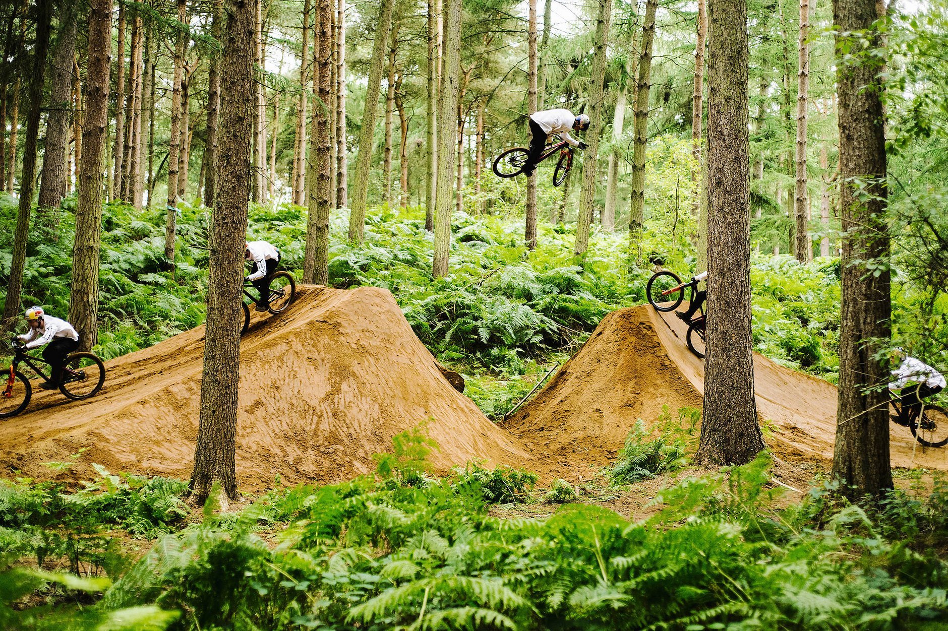 Neues Red Bull-Video der Extraklasse: Matt Jones: Frames Of Mind - MTB ... Neues Red Bull-Video der Extraklasse: Matt Jones: Frames Of Mind - MTB ...